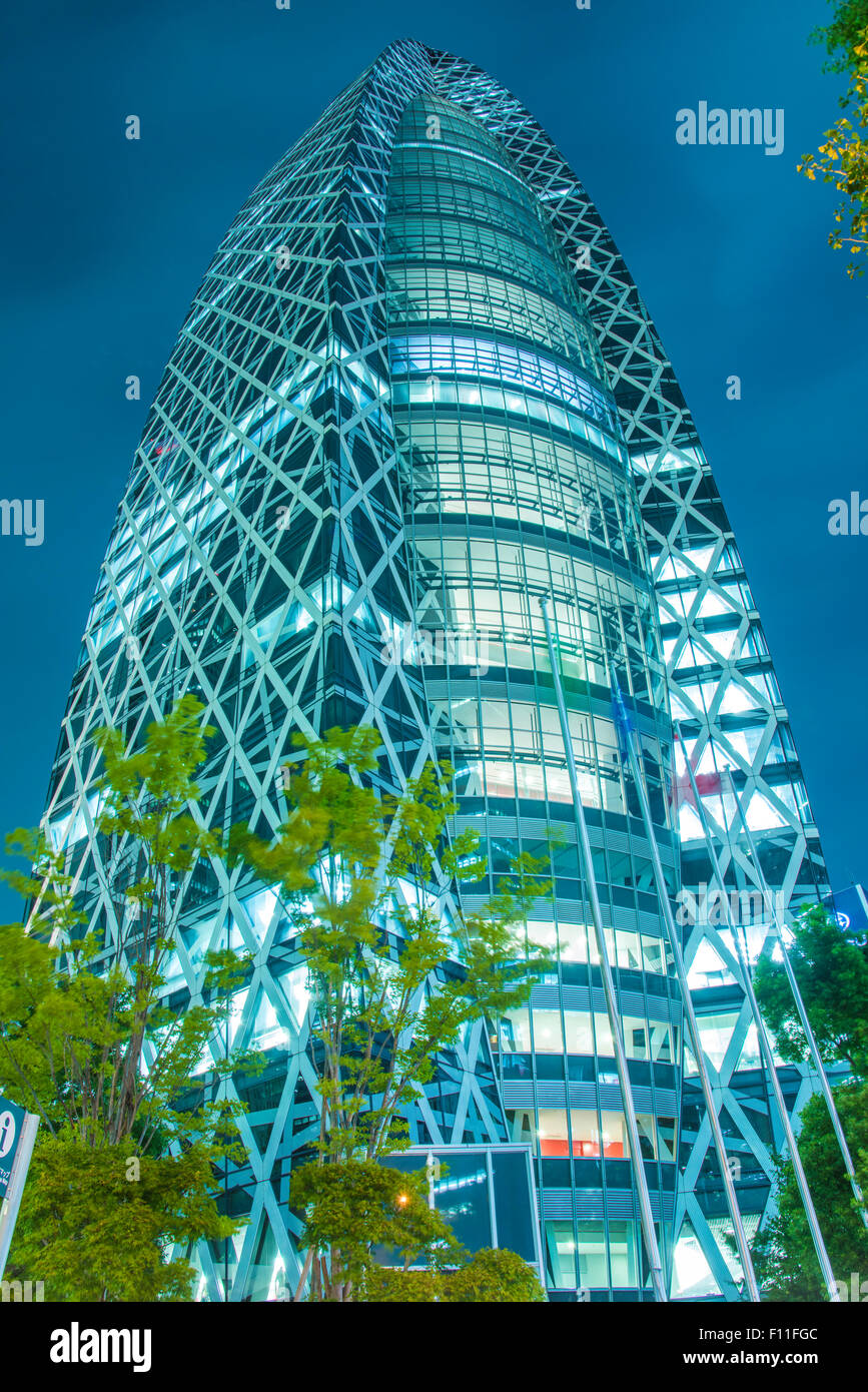 Tokyo Mode Gakuen Cocoon Tower Shinjuku-Ku,Tokyo,Japan Stock Photo - Alamy