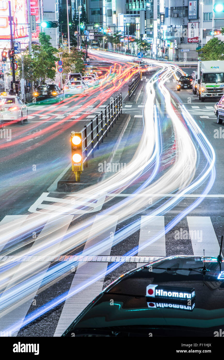 Traffic lights of shinjuku hi-res stock photography and images - Alamy