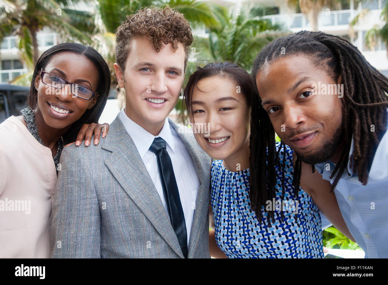 Business team people smiling hi-res stock photography and images - Alamy