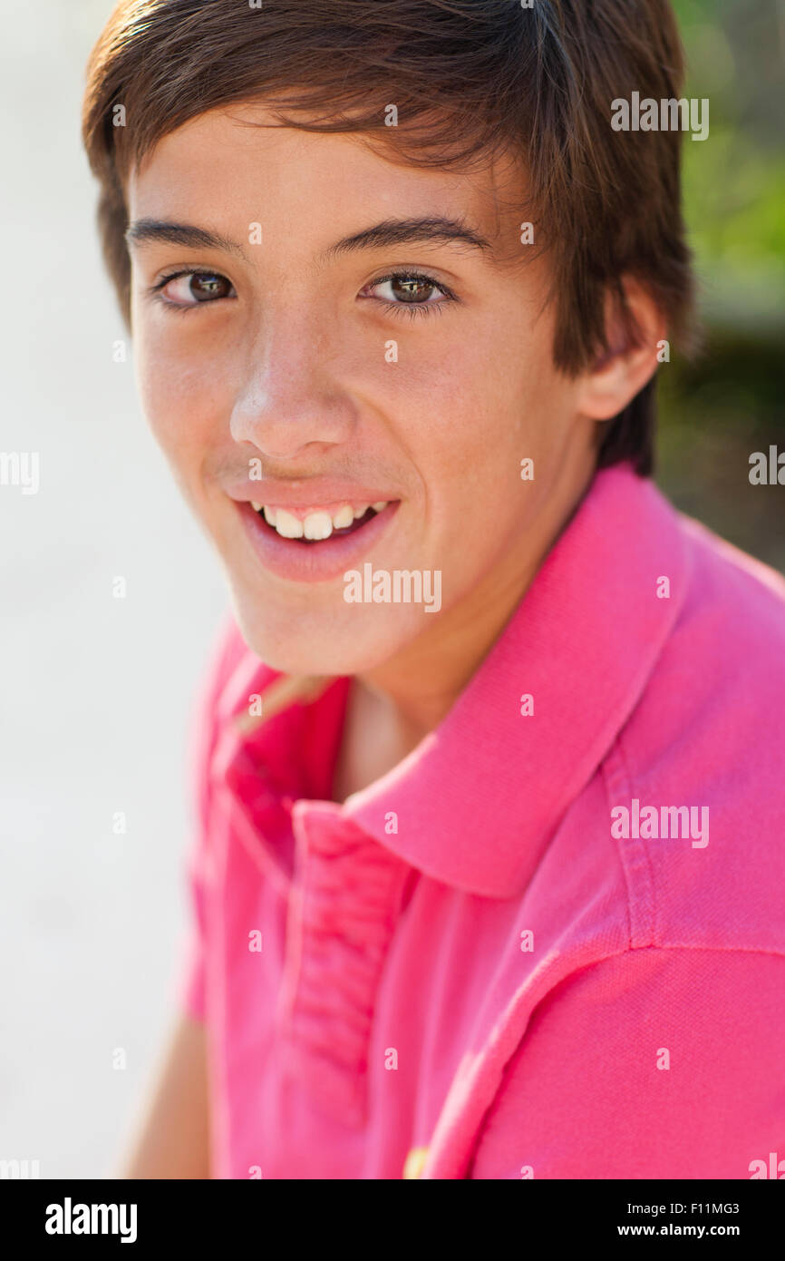 Close up of Caucasian boy smiling outdoors Stock Photo - Alamy