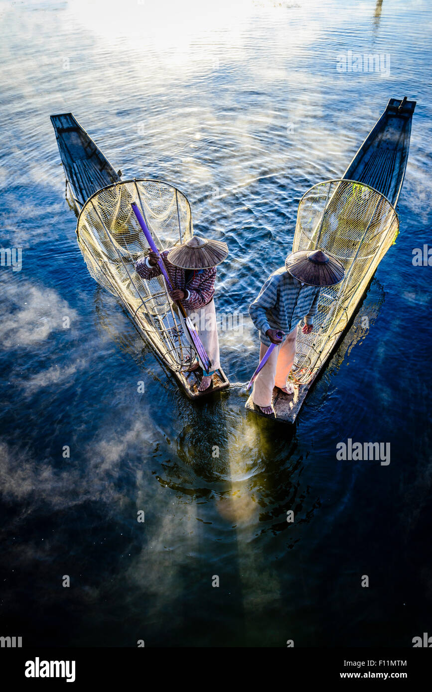 Fishing using nets hi-res stock photography and images - Alamy