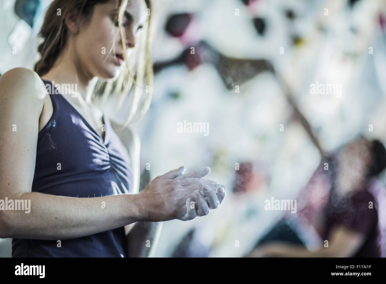 Chalk chalking hands hand hi-res stock photography and images - Alamy