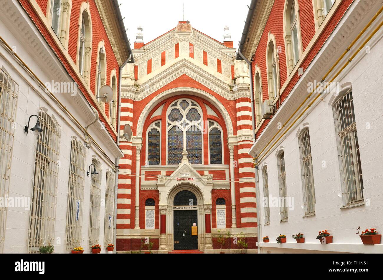 Jewish synagogue brasov transylvania romania hi-res stock photography ...