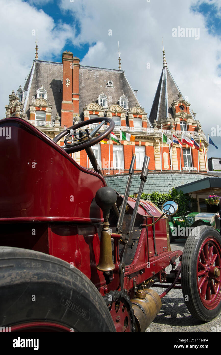 Mercedes 60 HP car of Roger Collings parked outside Chateau Impney ...
