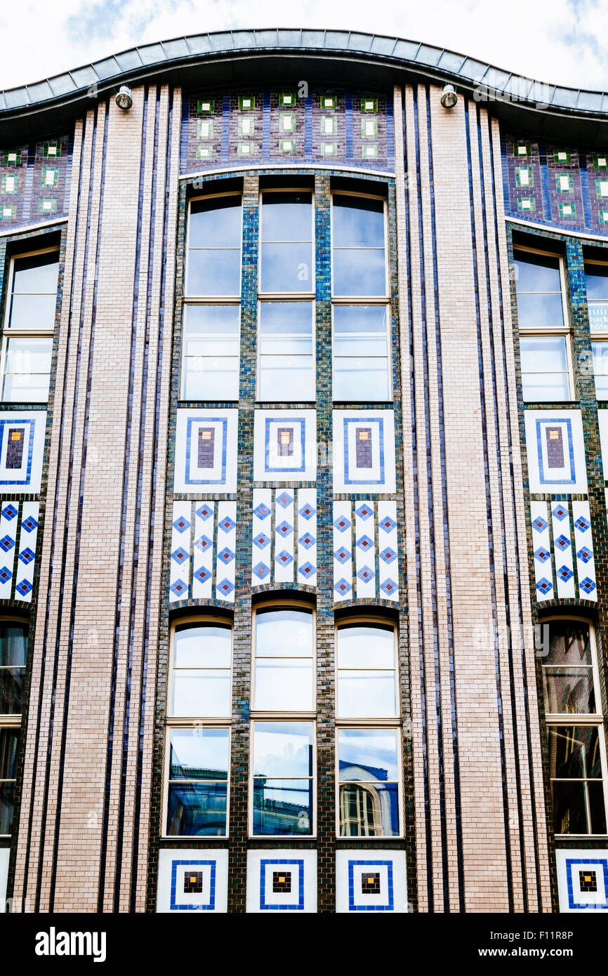 Polychrome glazed bricks hi-res stock photography and images - Alamy