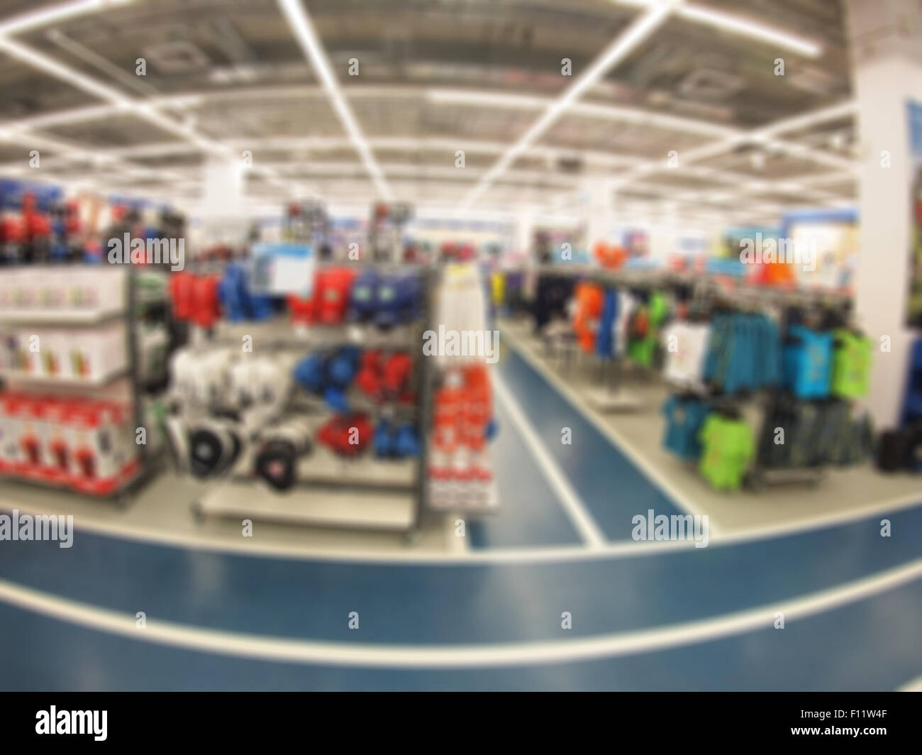 Empty fish shop inside hi-res stock photography and images - Alamy