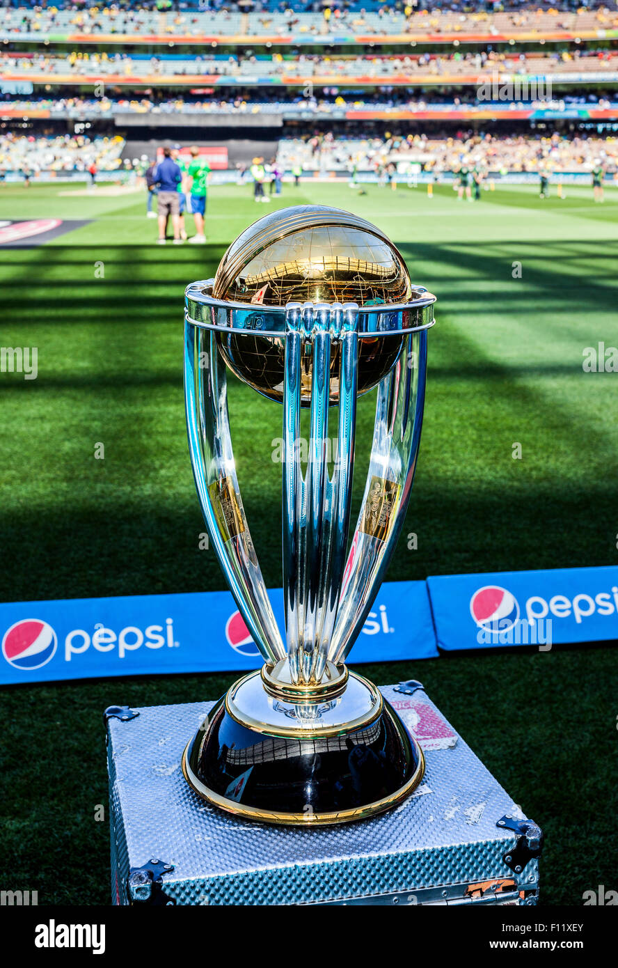 The ICC Cricket World Cup Tropy pictured at the Melbourne Cricket ...