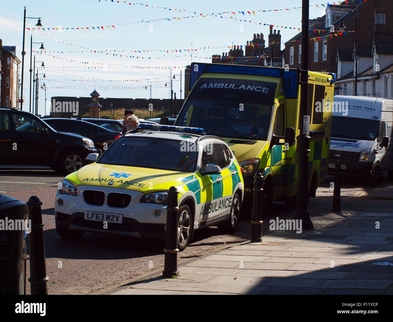 North east ambulance service hi-res stock photography and images - Alamy