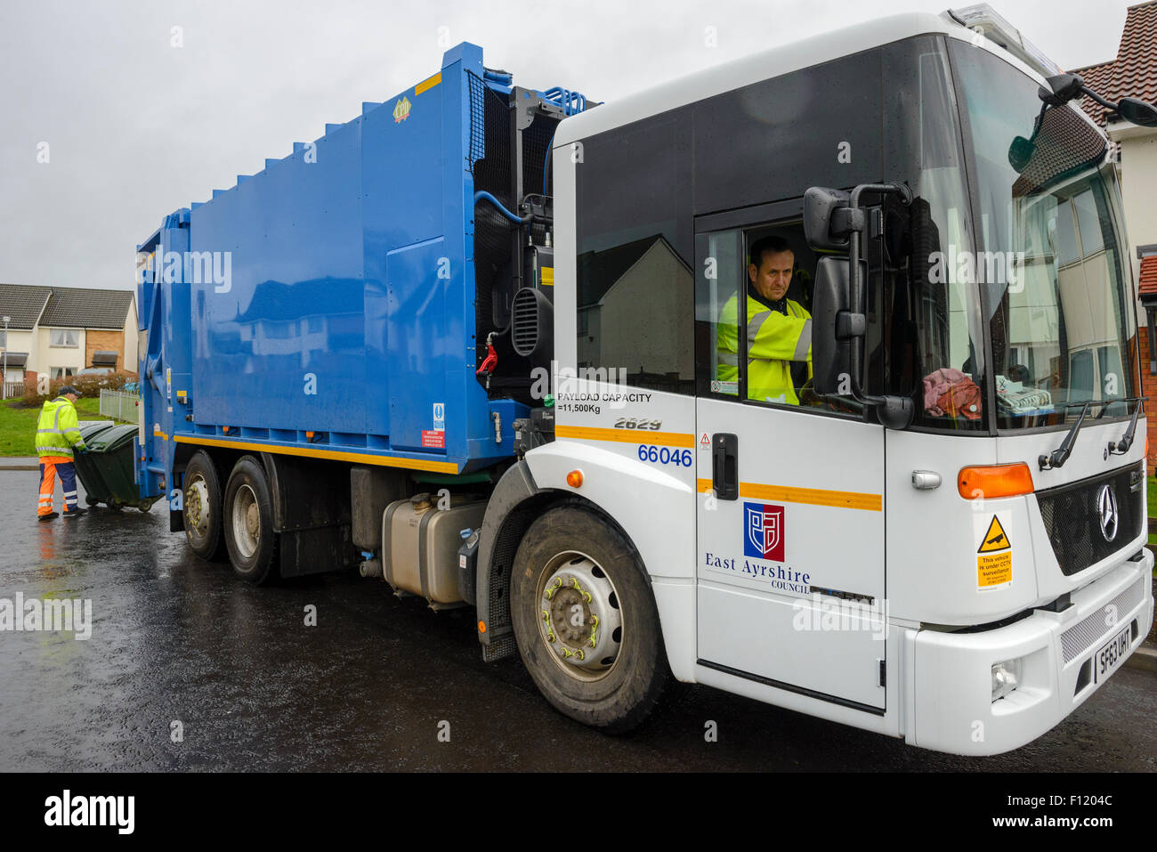 Bin lorry collection scotland hi-res stock photography and images - Alamy