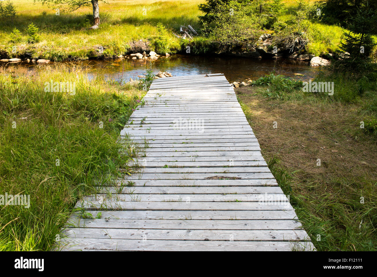 Wooden pier jetty hi-res stock photography and images - Alamy