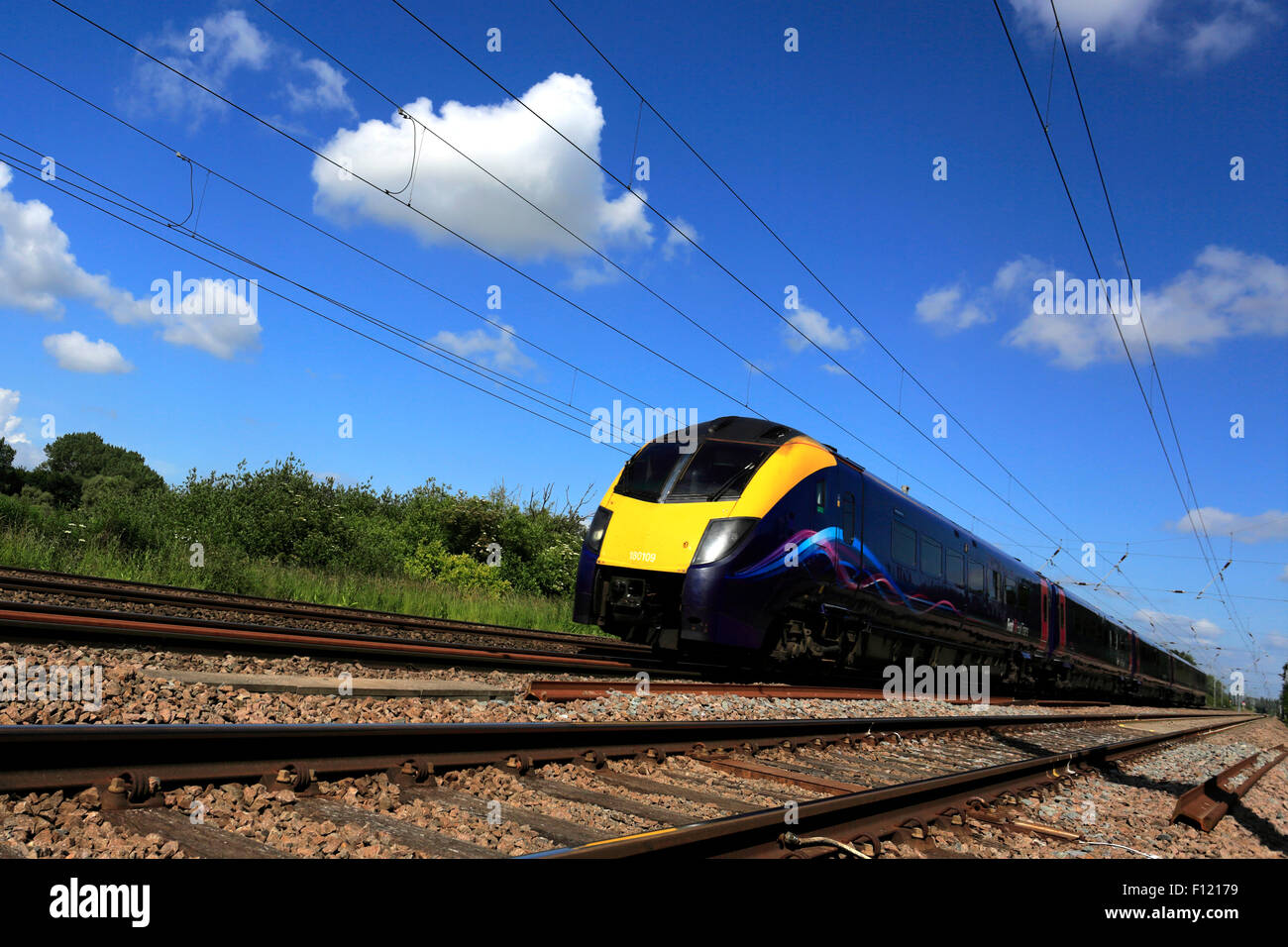 Hull trains hi-res stock photography and images - Alamy
