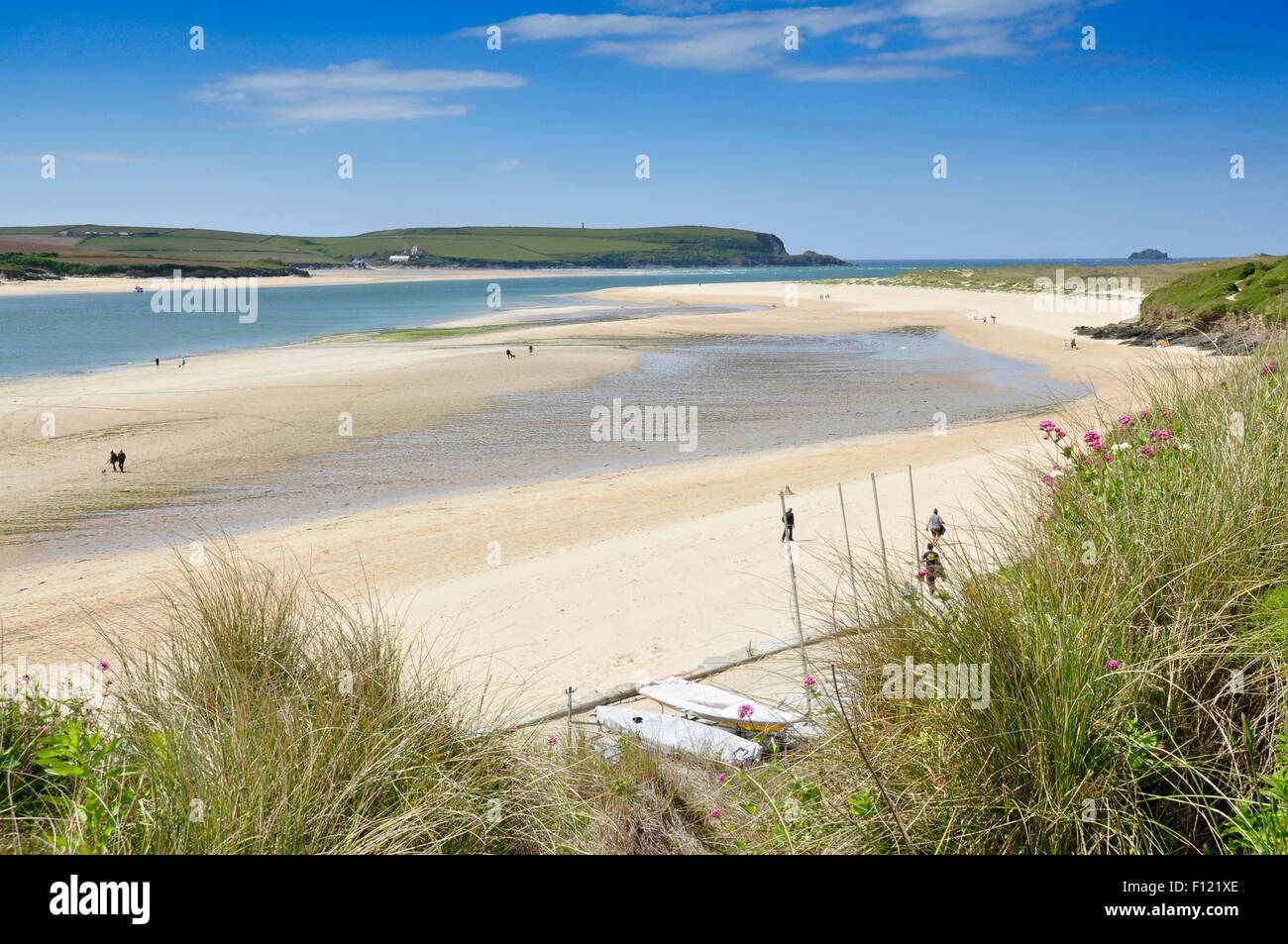 North Cornwall - low tide river Camel estuary - huge sandbar - ribbon ...