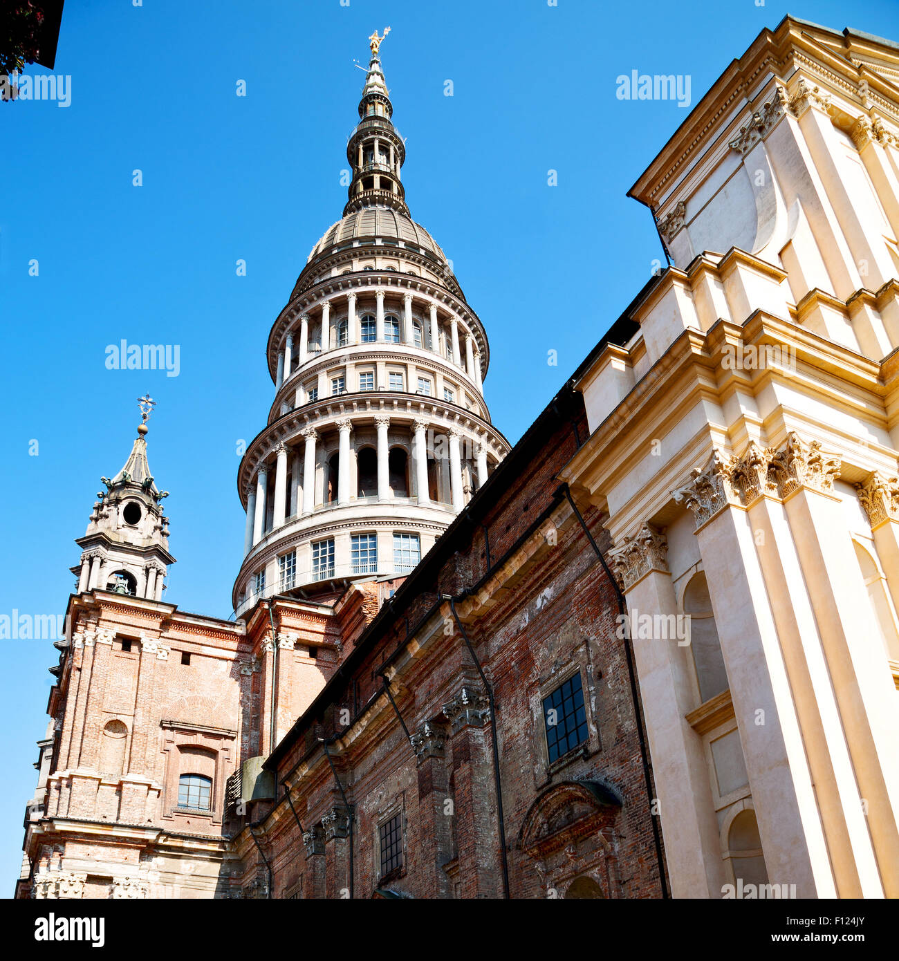 building old architecture in italy europe milan religion and sunlight ...