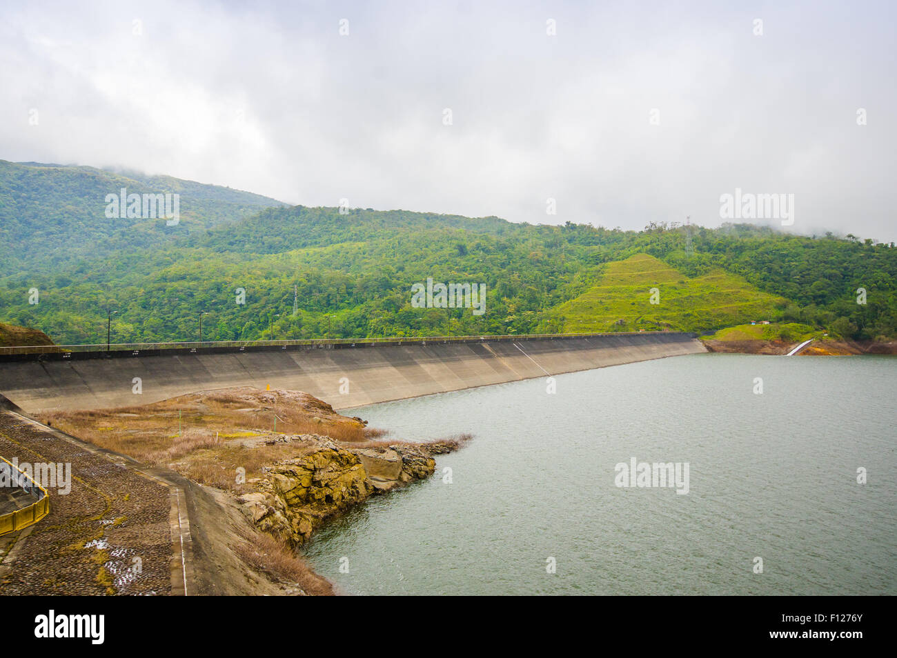 La fortuna Dam in Panama by an artificial lake Stock Photo - Alamy