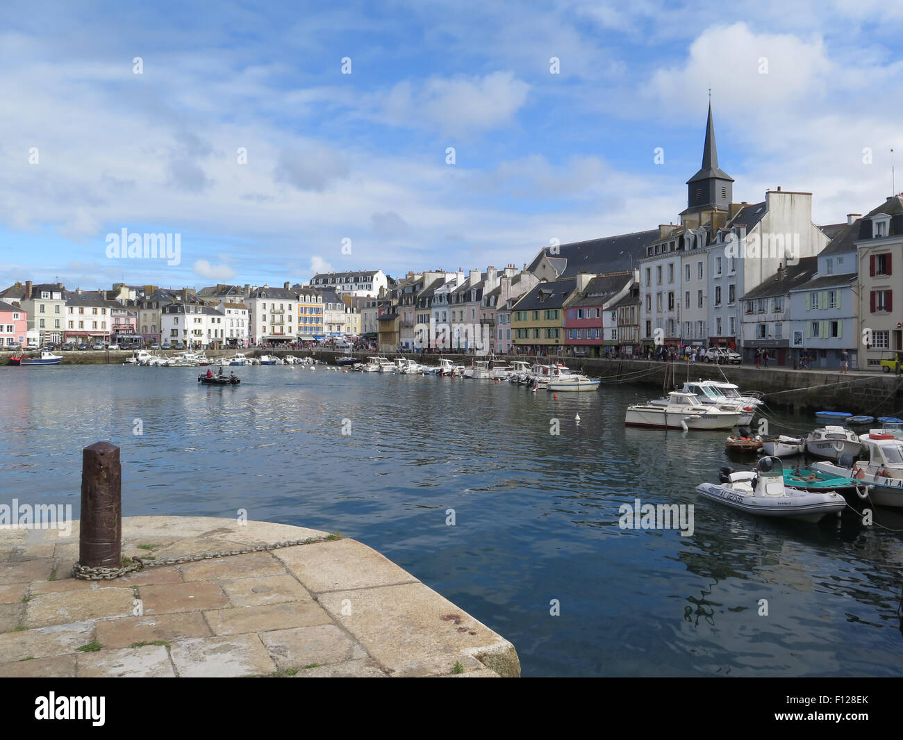 Belle-Íle-en-Mer: Le Palais waterfront Stock Photo - Alamy