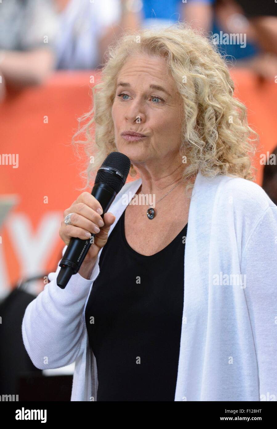 New York, NY, USA. 25th Aug, 2015. Carole King on stage for NBC Today ...