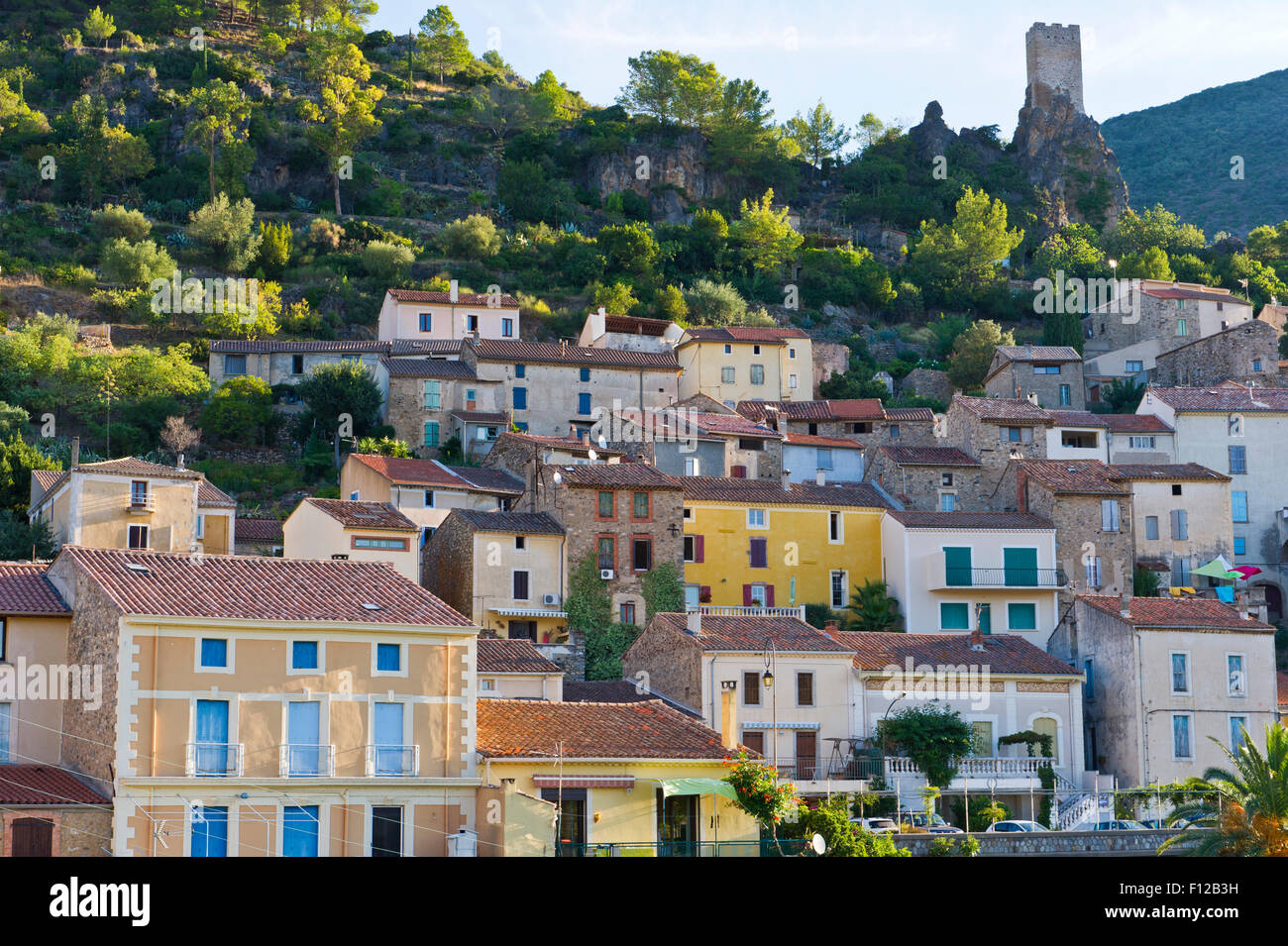 Roquebrun, Herault, Languedoc Roussillon, France Stock Photo - Alamy