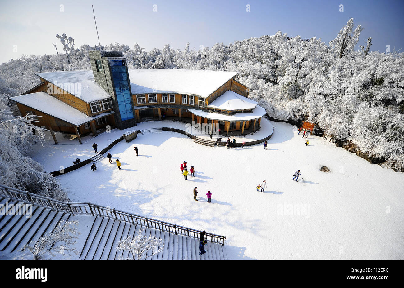 Zhangjiajie national forest park snow hi-res stock photography and ...