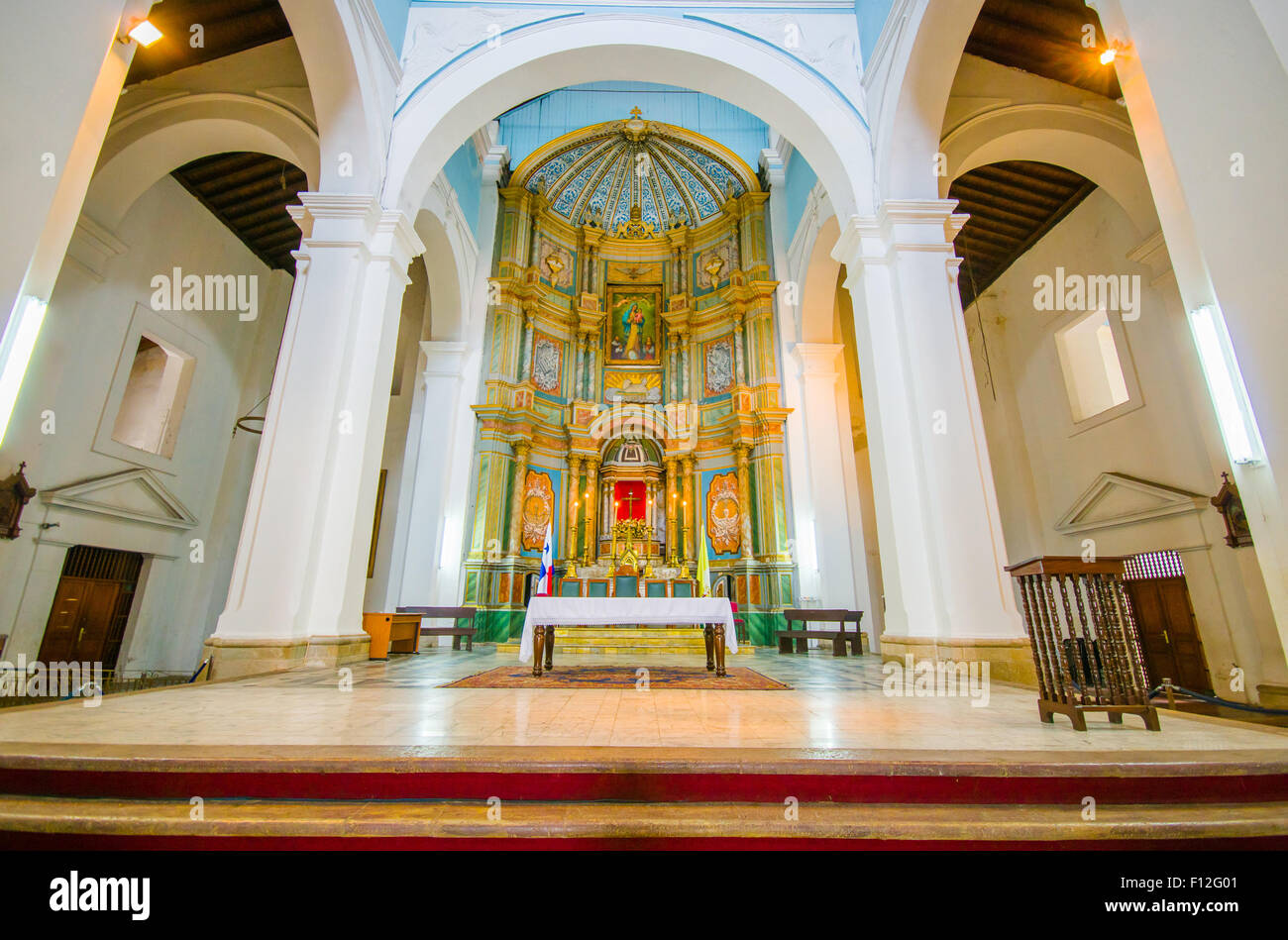 Panama Cathedral, Sal Felipe Old Quarter, UNESCO World Heritage Site ...