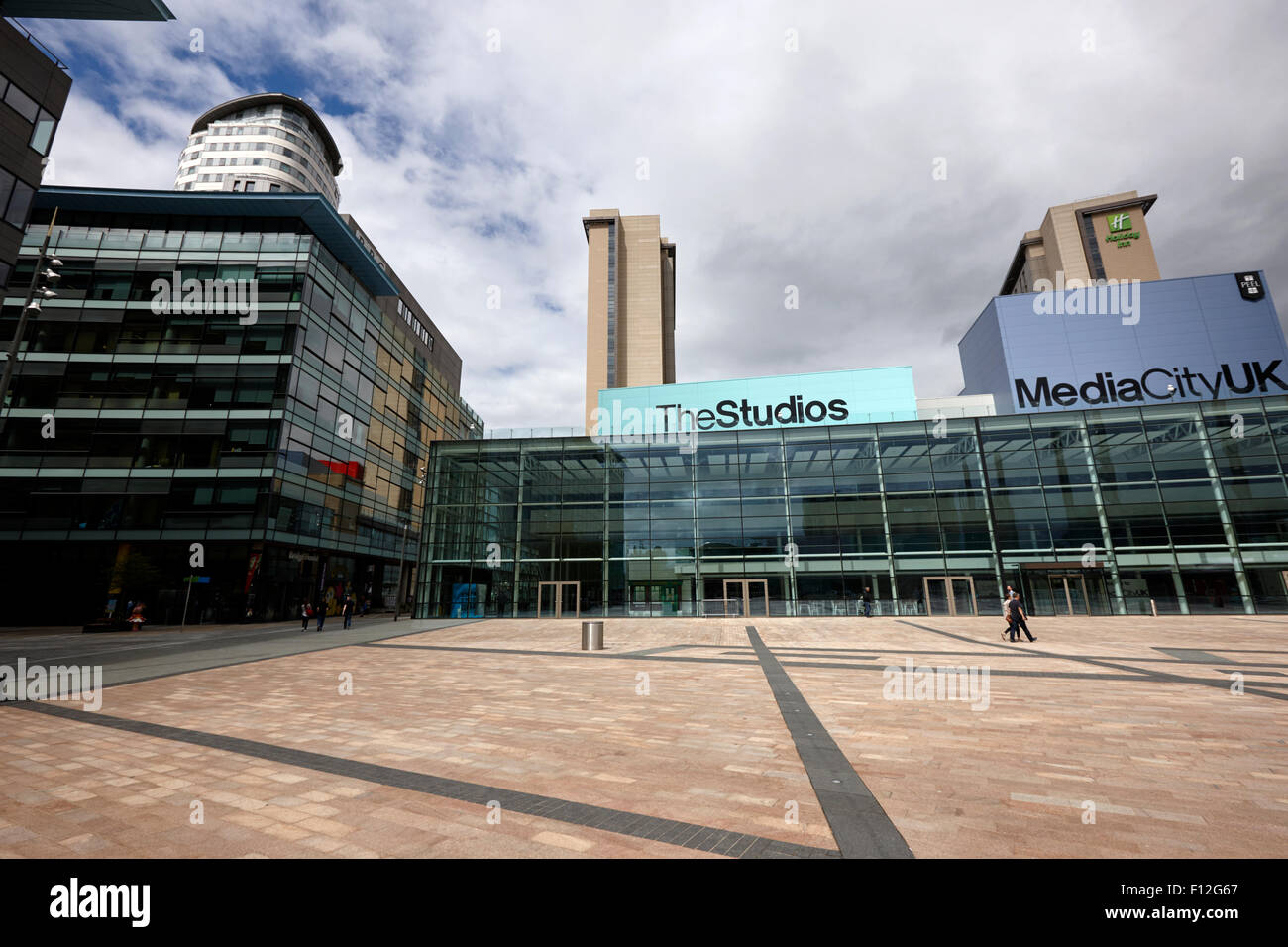 Mediacity media city uk bbc hi-res stock photography and images - Alamy