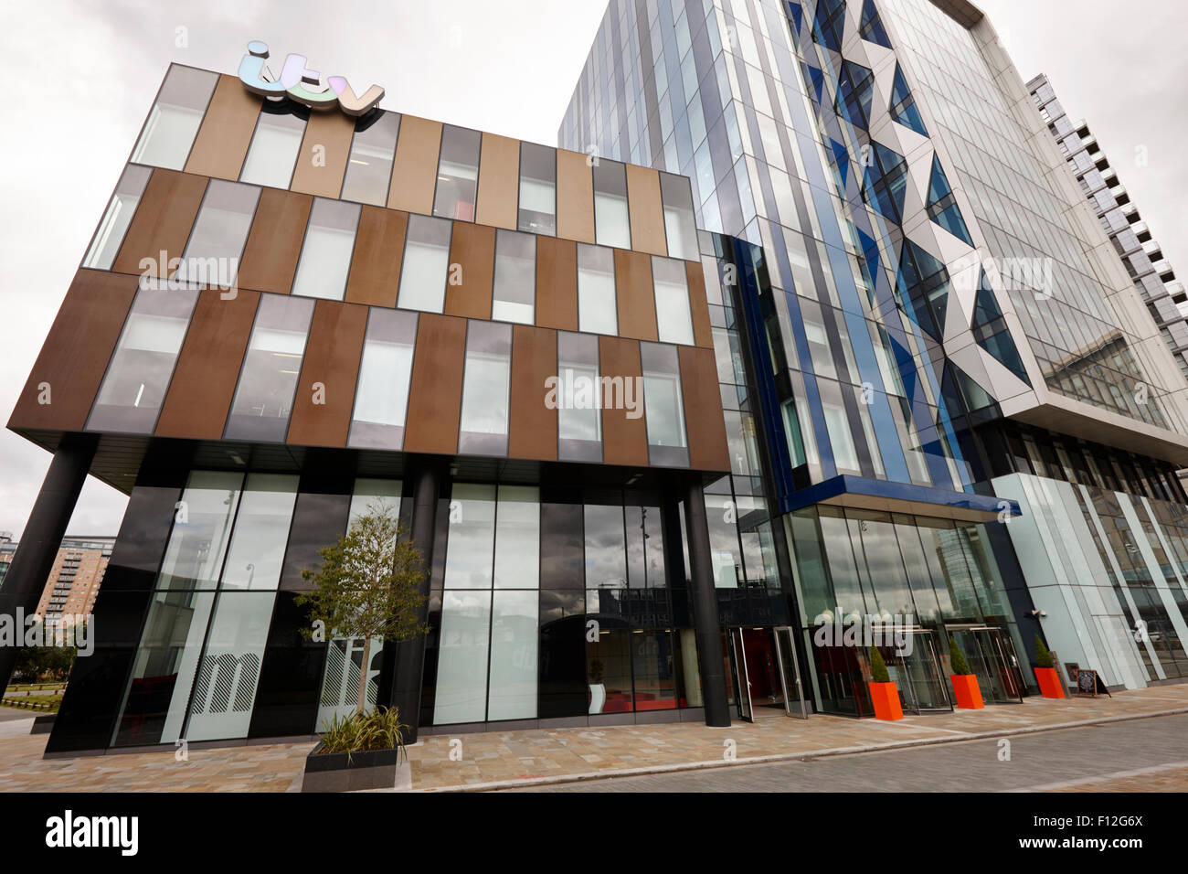 itv in orange tower at mediacityuk salford Manchester uk Stock Photo ...