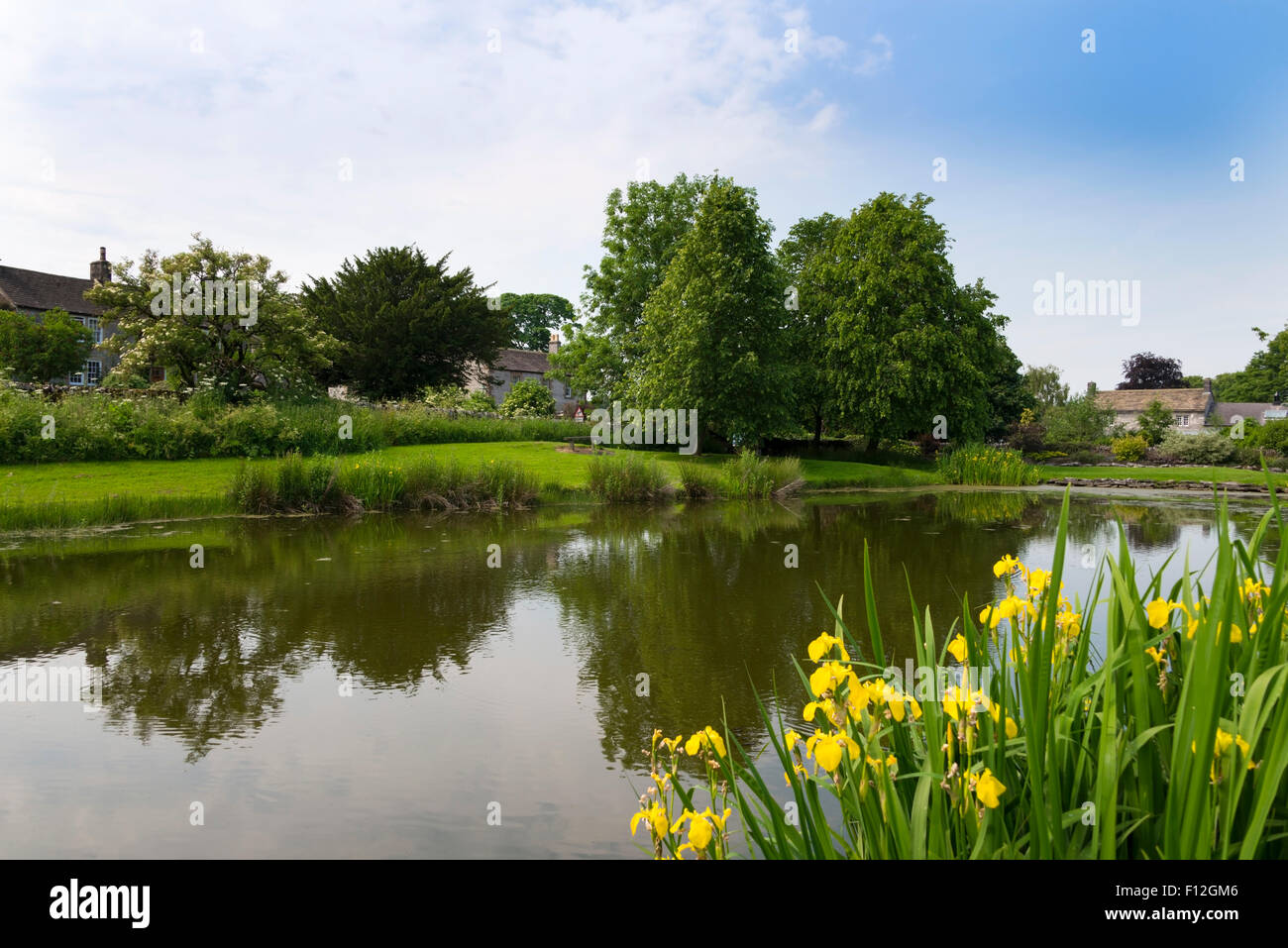 Fere Mere - the village pond. Monyash, The Peak District National Park ...