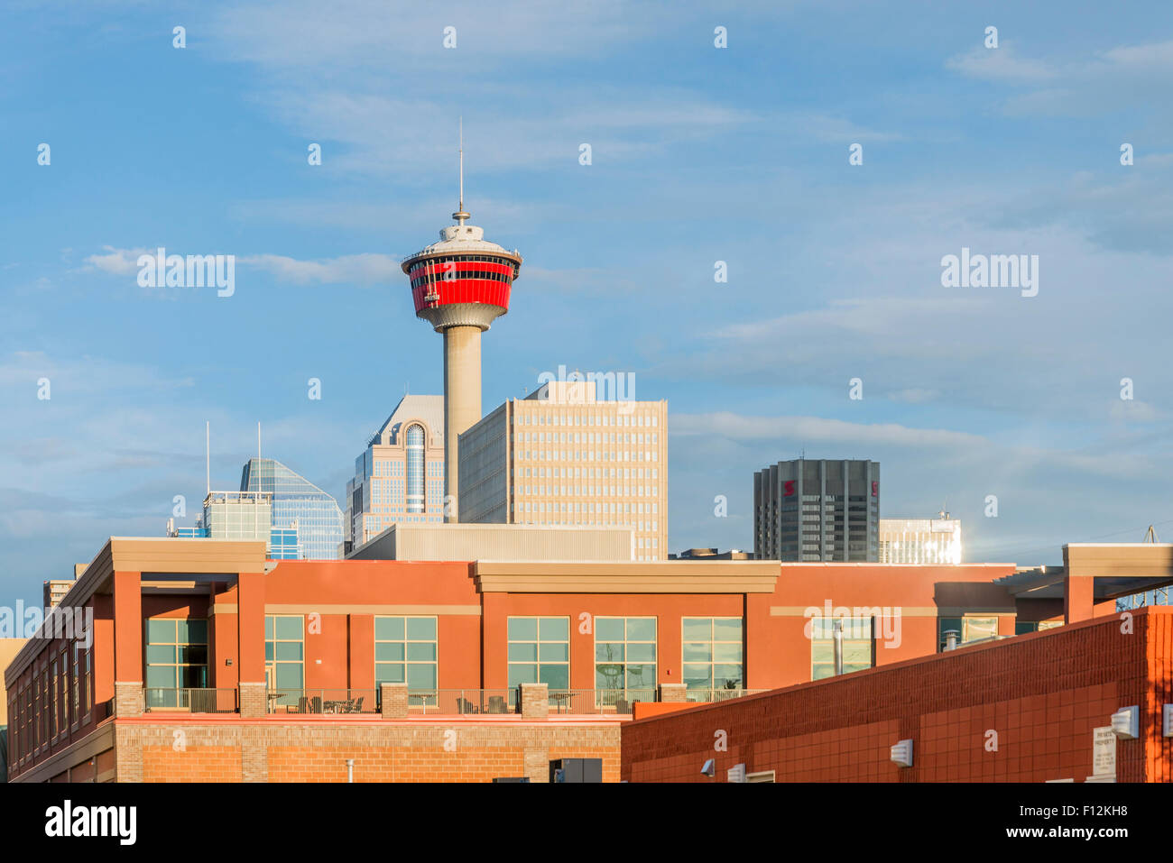 Canada calgary calgary tower hi-res stock photography and images - Alamy