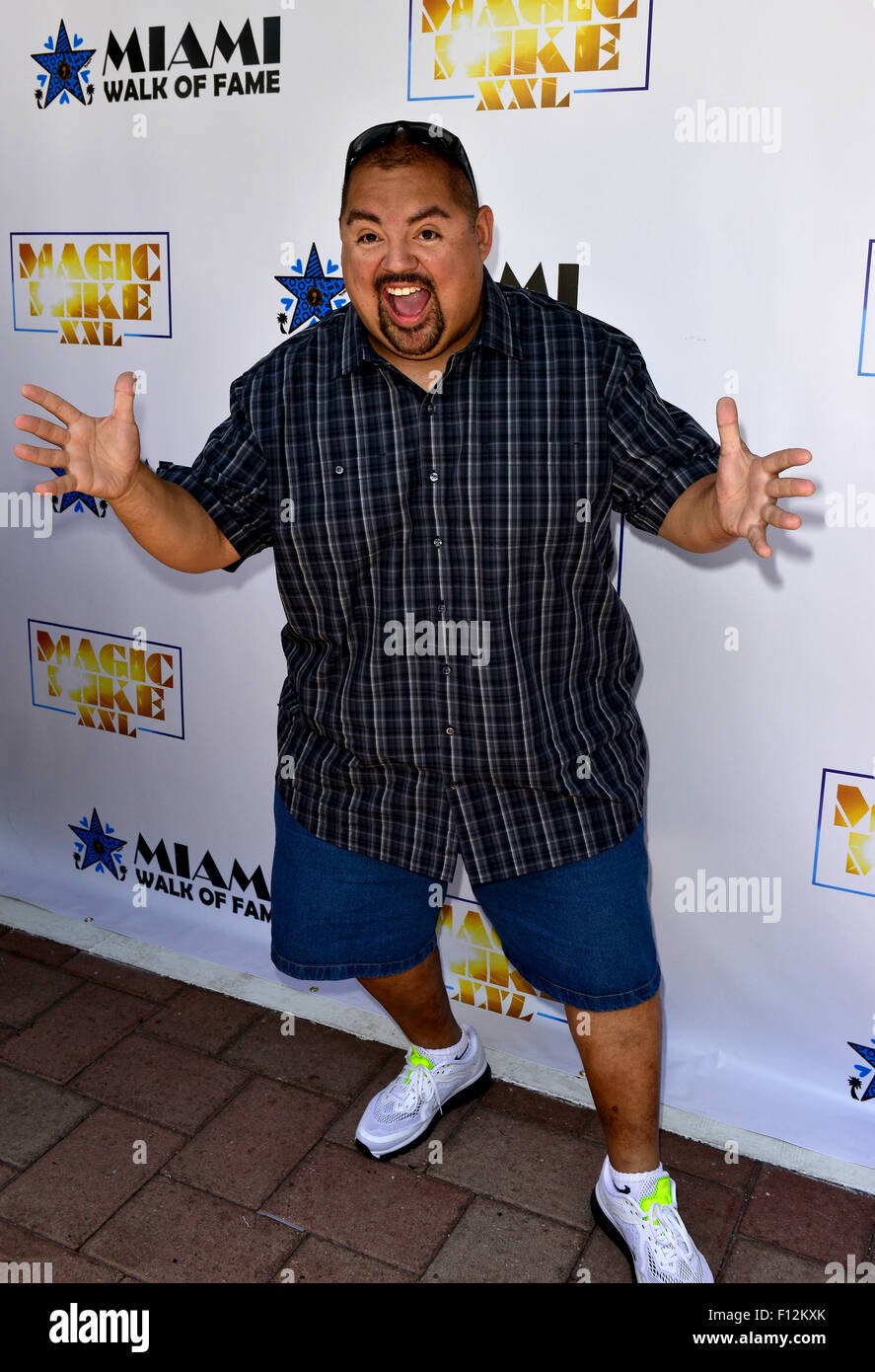 Magic Mike XXL cast honored with stars on the official Miami Walk Of ...