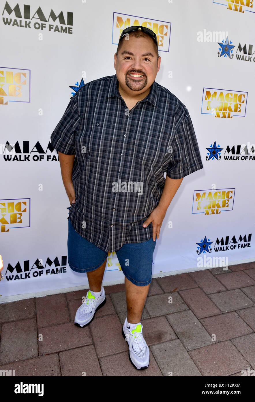 Magic Mike XXL cast honored with stars on the official Miami Walk Of ...