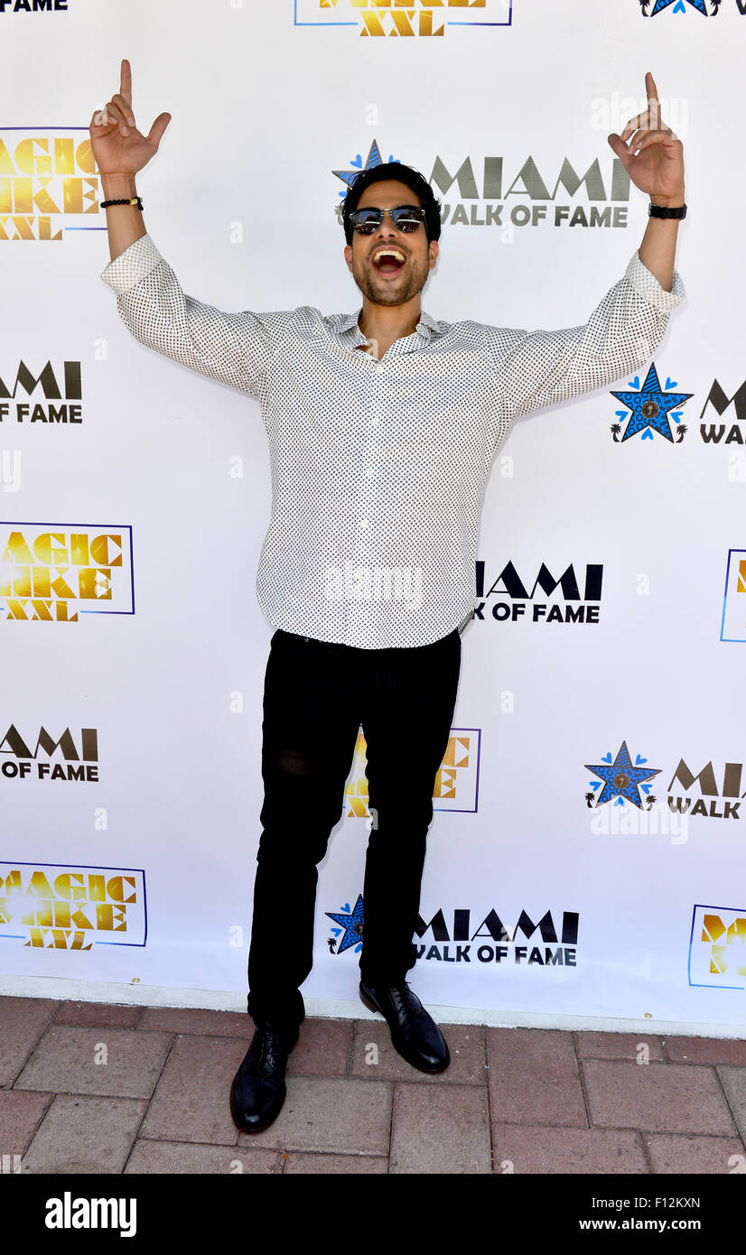 Magic Mike XXL cast honored with stars on the official Miami Walk Of ...