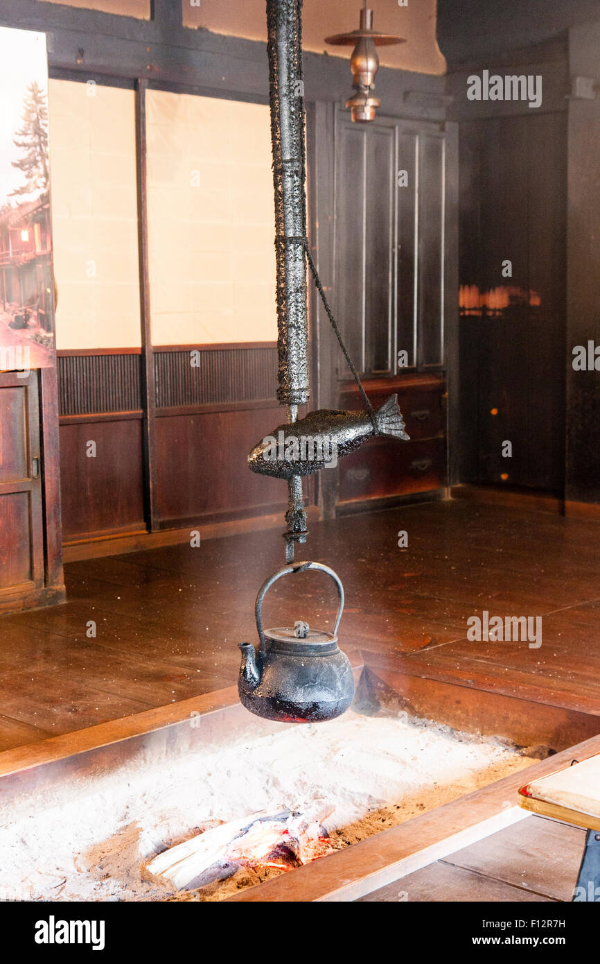 Traditional japanese hearth hi-res stock photography and images - Alamy