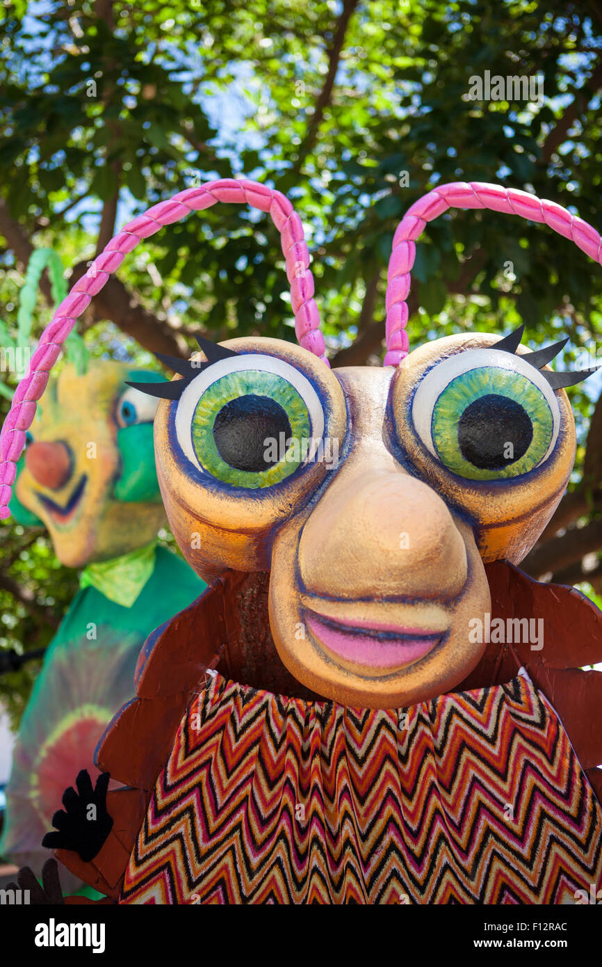 colorful alien float, Summer Solstice Parade, Science Fiction Theme ...