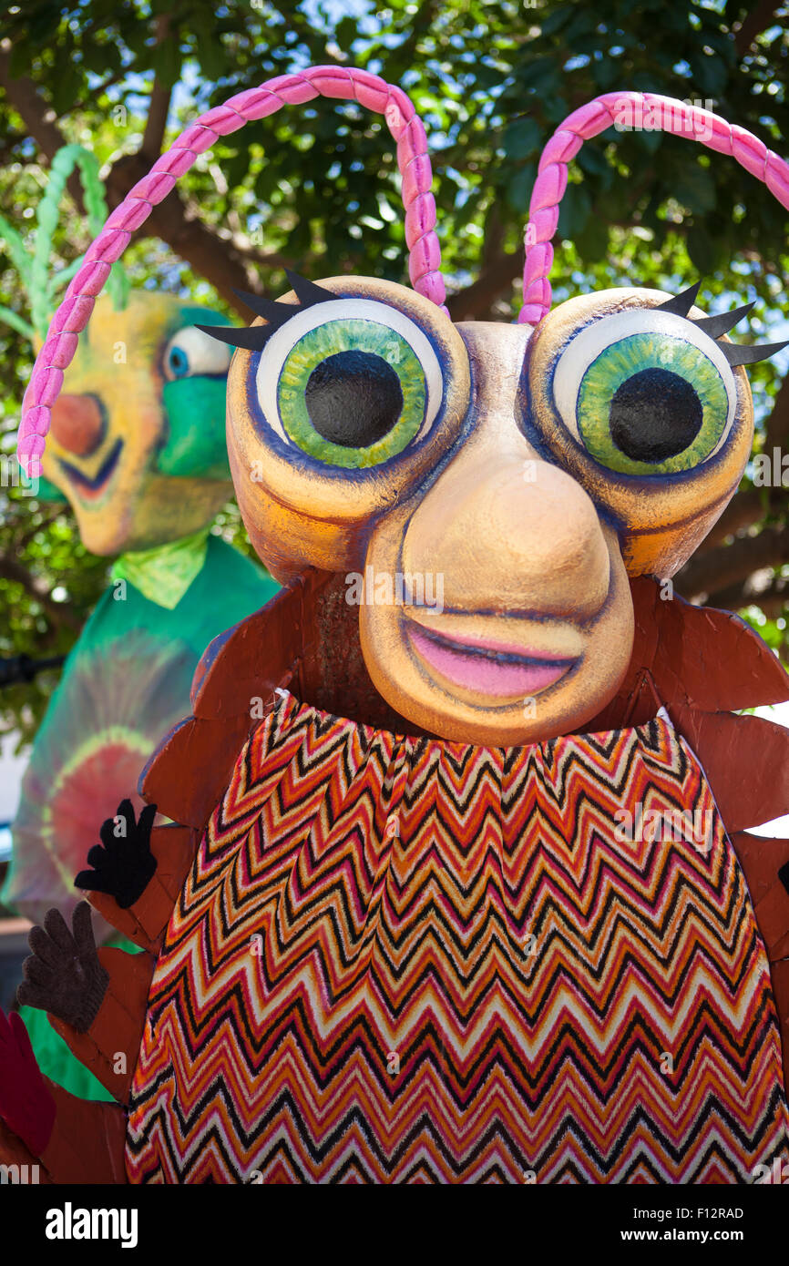 colorful alien float, Summer Solstice Parade, Science Fiction Theme ...