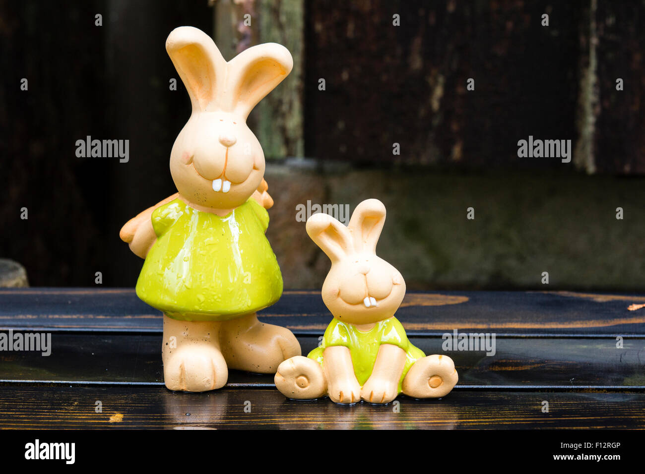Bunny figures hi-res stock photography and images - Alamy