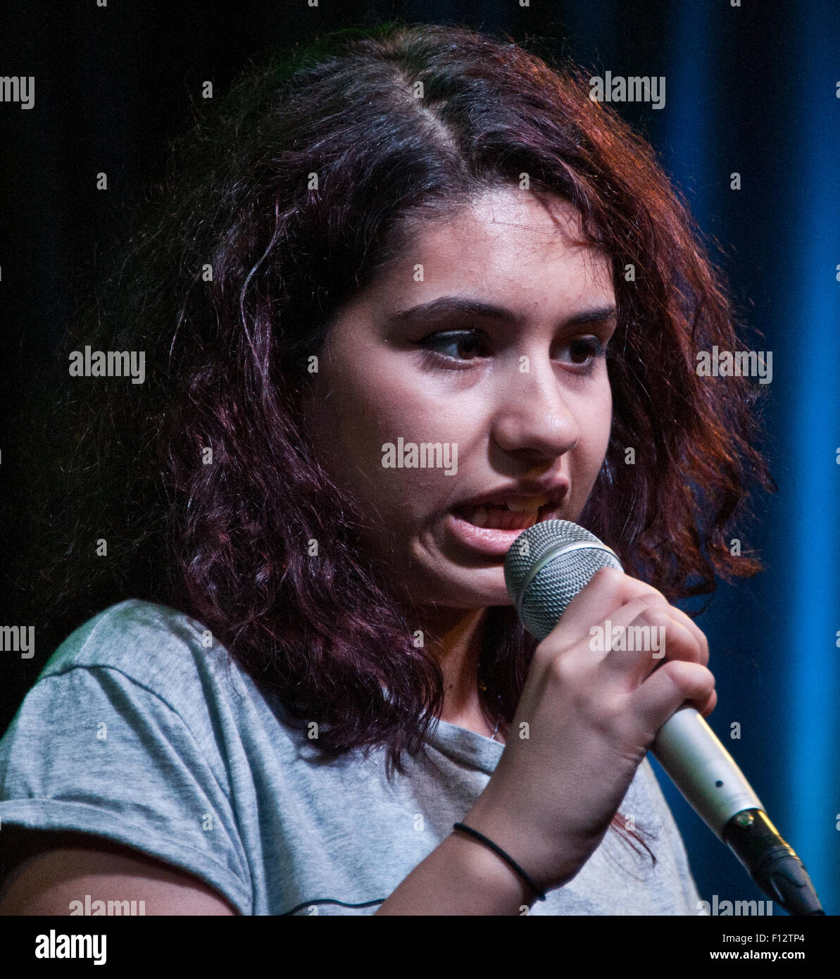 Alessia cara hi-res stock photography and images - Alamy