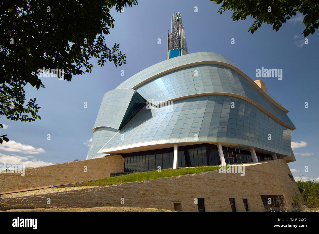 Canadian museum of history building hi-res stock photography and images ...