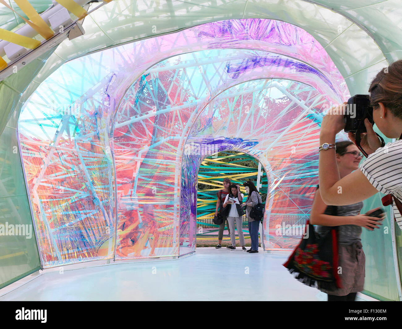 Pavilion tunnel with visitors. Serpentine Summer Pavilion 2015, London ...