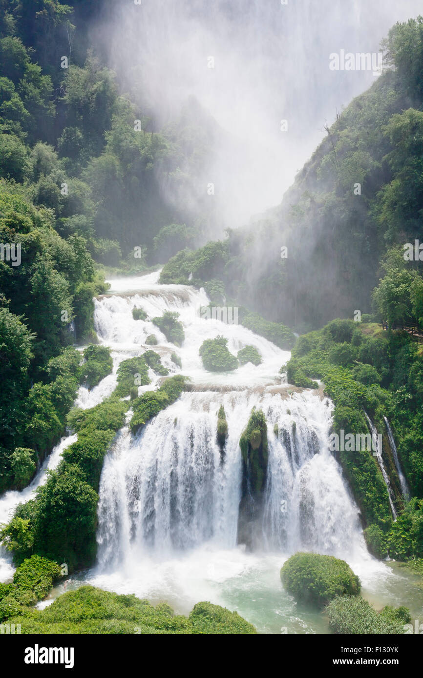 Marmore waterfall hi-res stock photography and images - Alamy