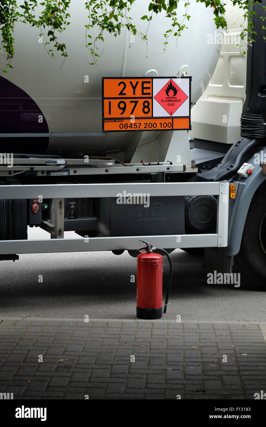 Bulk tanker hi-res stock photography and images - Alamy