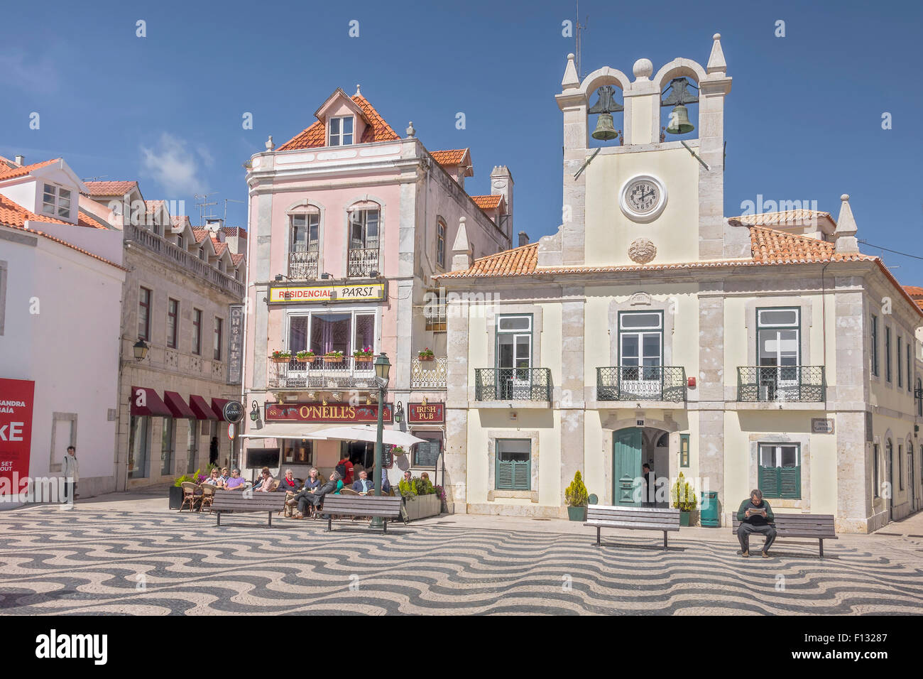 Central Square of Cascais Portugal Stock Photo - Alamy