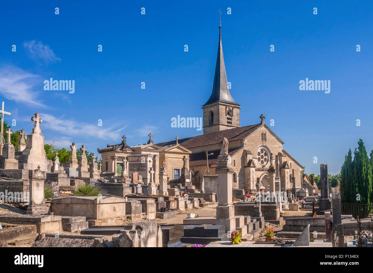 Ancy le franc hi-res stock photography and images - Alamy