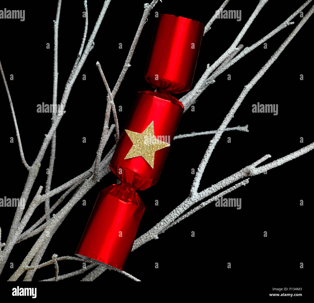 Party cracker hi-res stock photography and images - Alamy