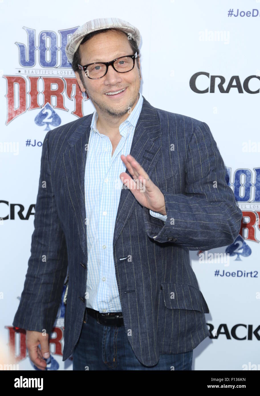 Joe dirt 2 hi-res stock photography and images - Alamy