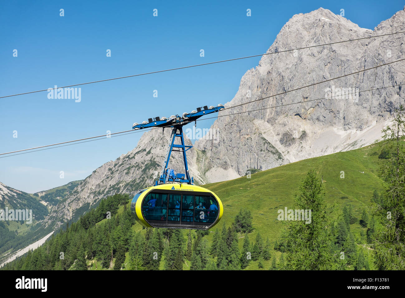 Dachstein glacier cable car, Austria Stock Photo - Alamy