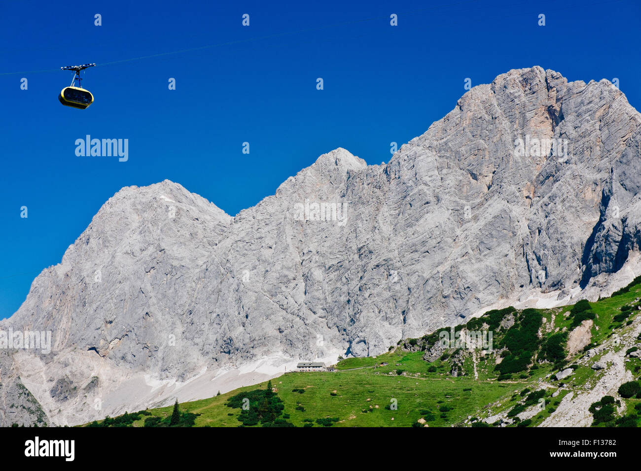 Dachstein glacier cable car, Austria Stock Photo - Alamy