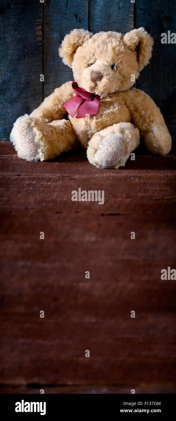 Close up photograph of a cute teddy bear Stock Photo - Alamy