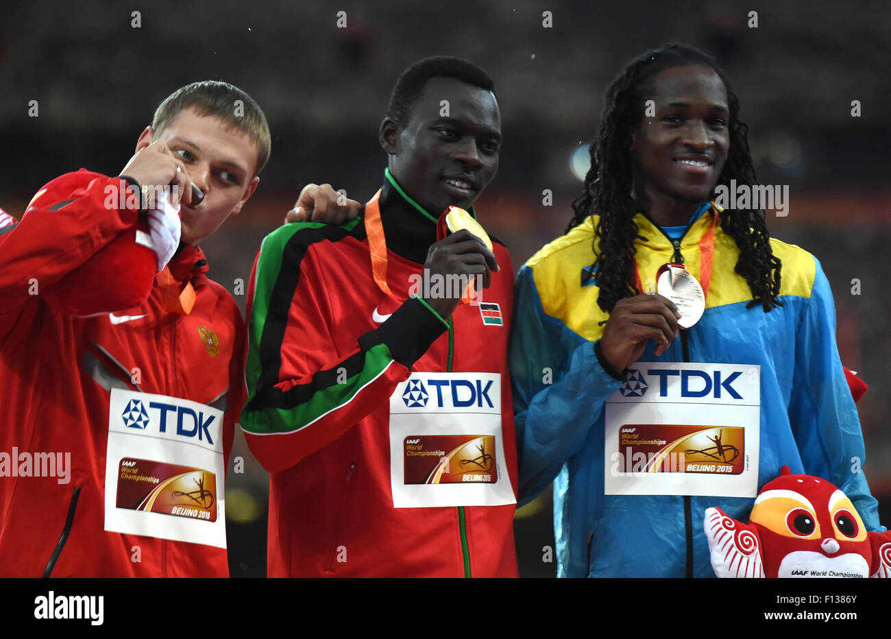 Beijing, China. 26th Aug, 2015. Gold medalist Kenya's Nicholas Bett (C ...