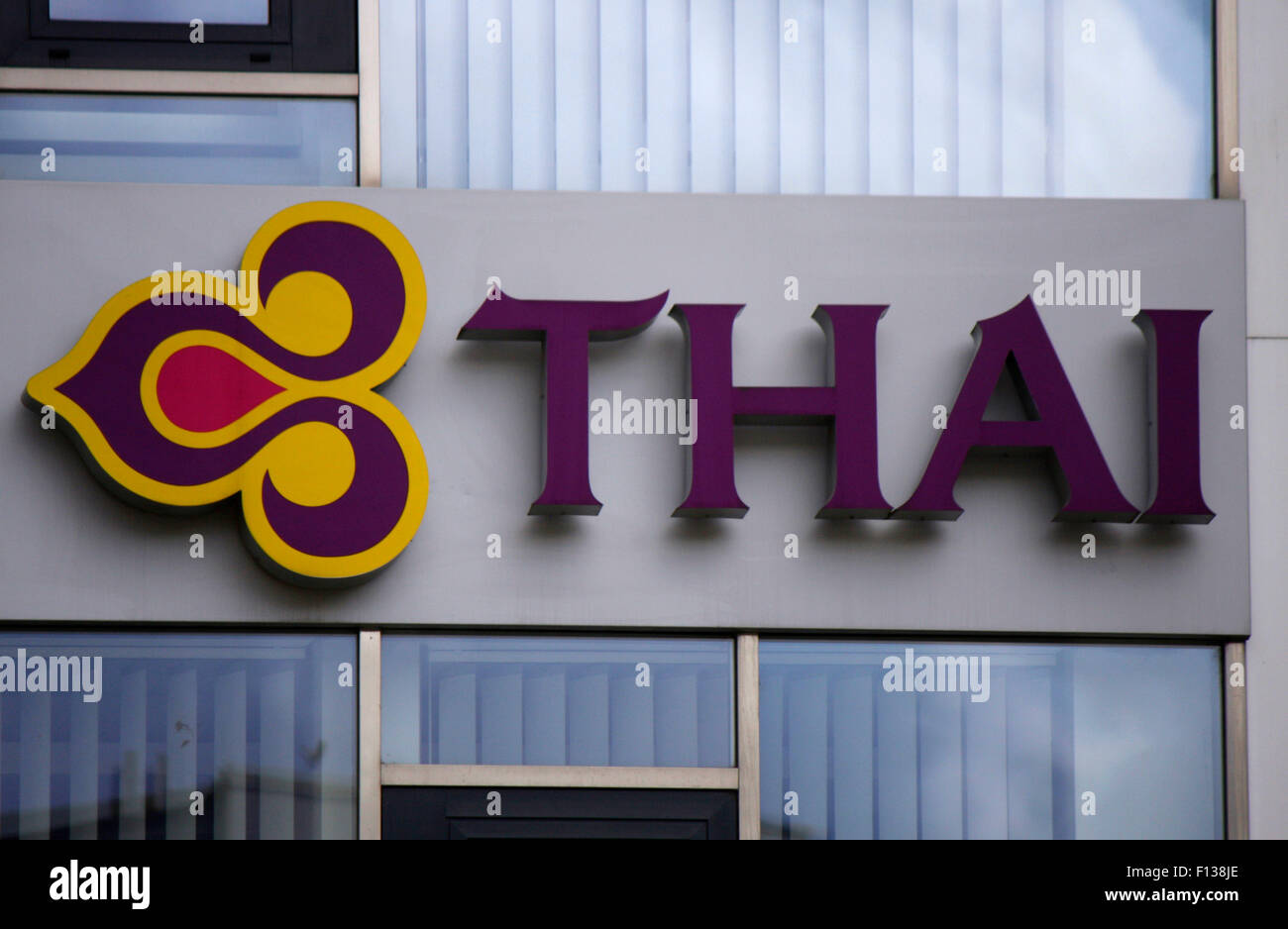 Thai airlines logo hi-res stock photography and images - Alamy