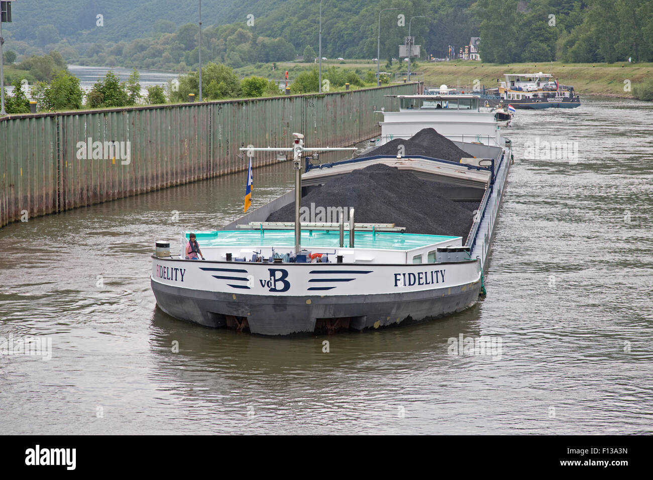 Transport coal barge on river hi-res stock photography and images - Alamy