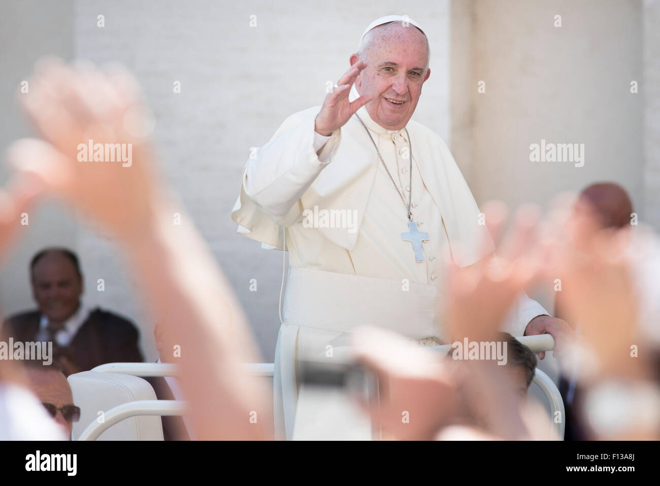 Pope francis rome hi-res stock photography and images - Alamy